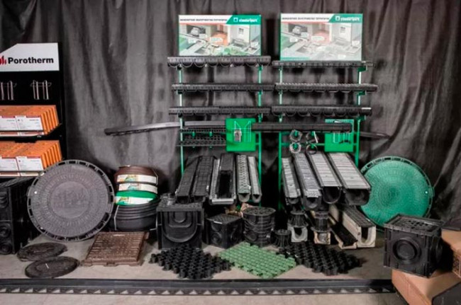 Крышка Standartpark PolyMax Basic К-39.39-ПП пластиковая черная для дождеприемника купить по ...